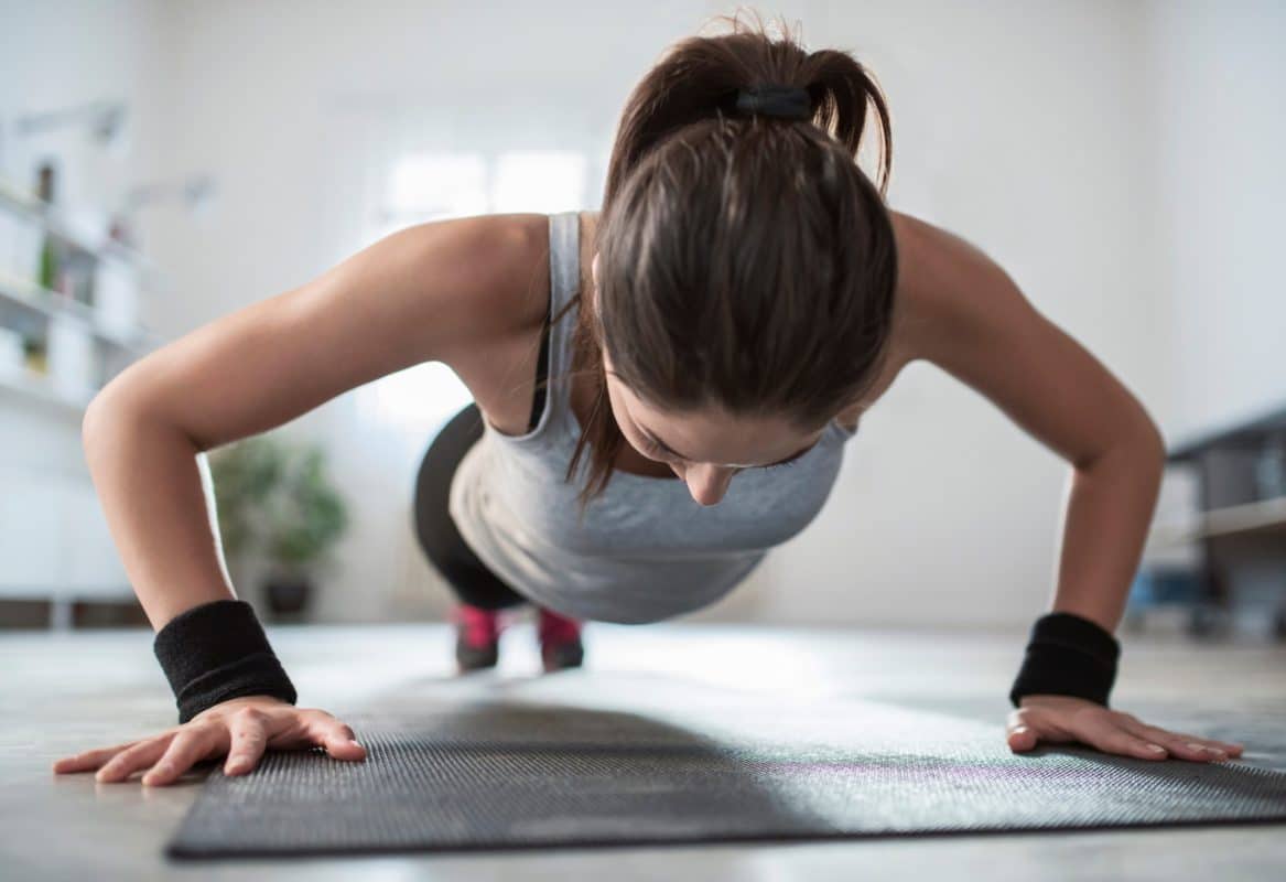4 oefeningen voor je borstspier