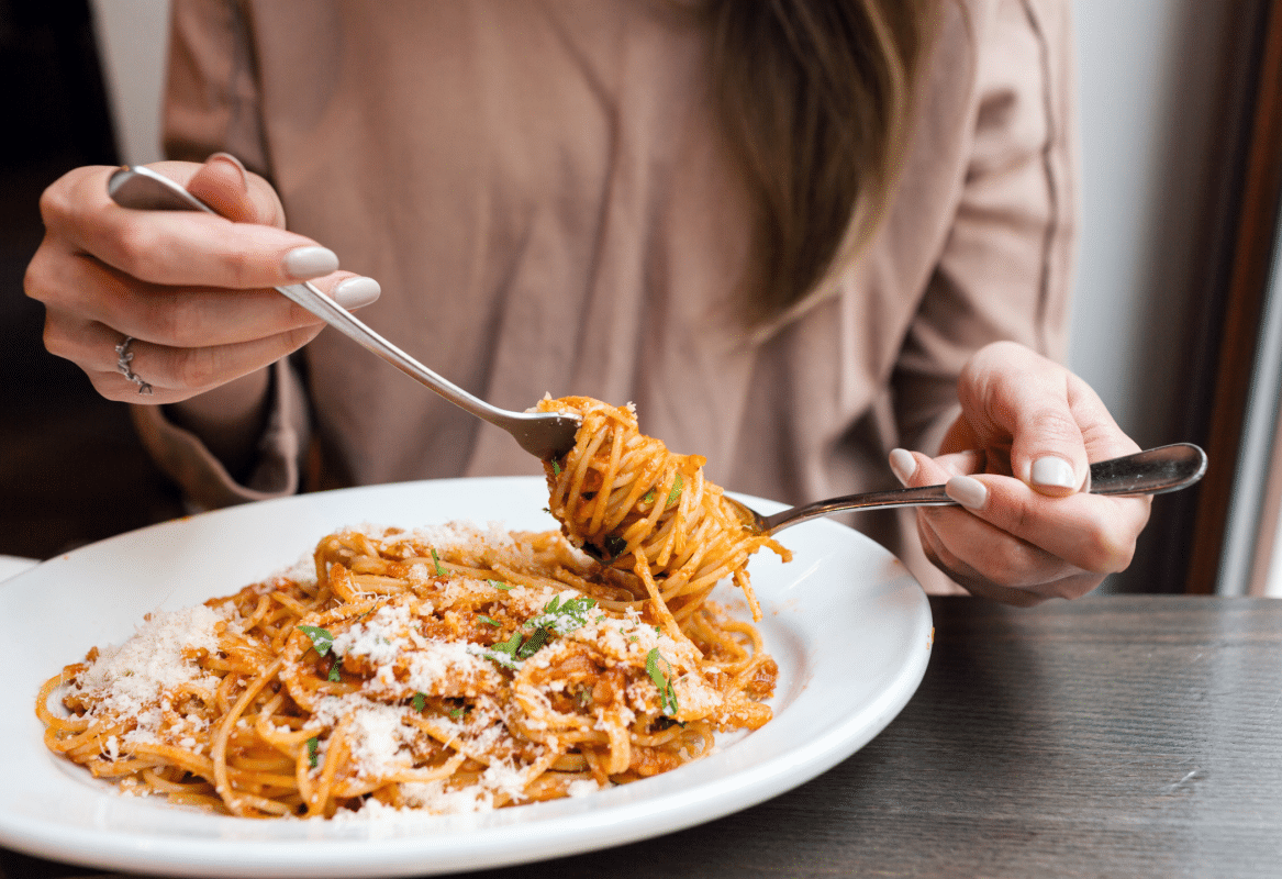 Meer eten en toch afvallen? Het kan écht met deze tips